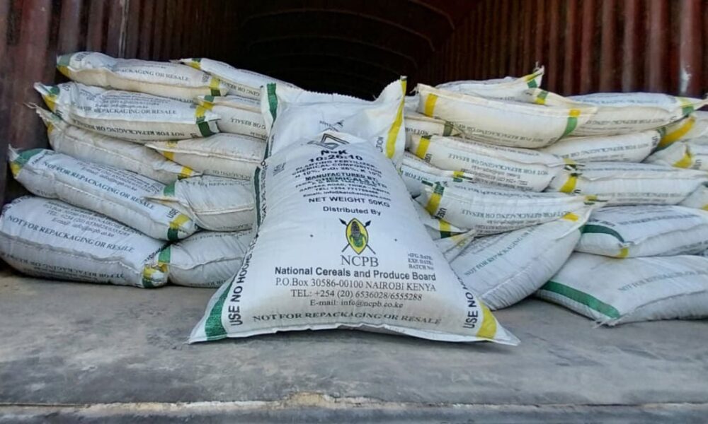 Govt Stops Distribution Of Substandard Fertilizer Supplied To NCPB ...