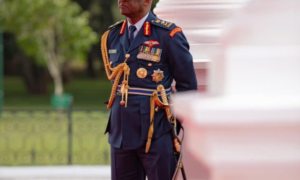 A Text Message That Saved Gen Ogolla’s Career - Kenya Insights
