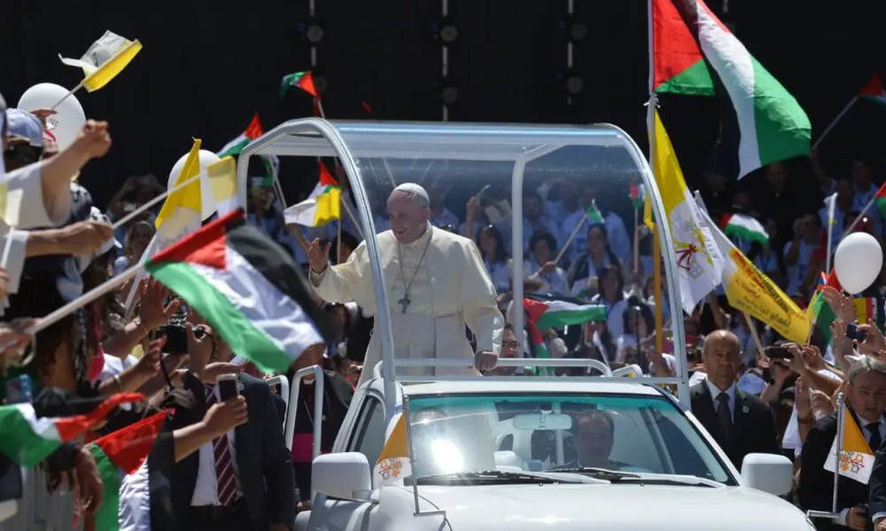 Pope Francis’ Popemobile to Become Mobile Health Unit for Children in ...