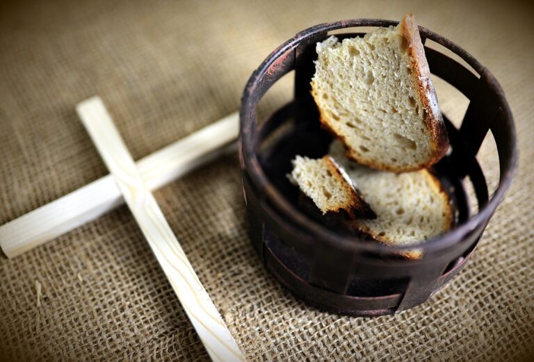 When Lent and Ramadan Meet: Christians and Muslims Start Their Fasting ...