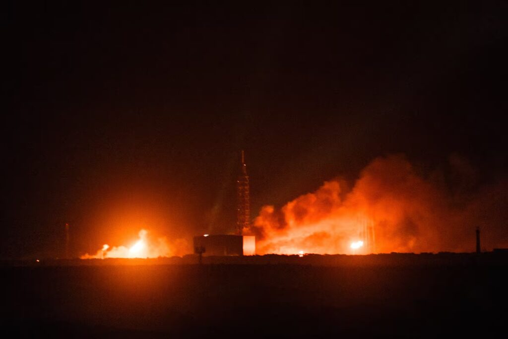 Blue Origin Rocket Explodes On Launchpad In A Setback For Bid To Catch ...